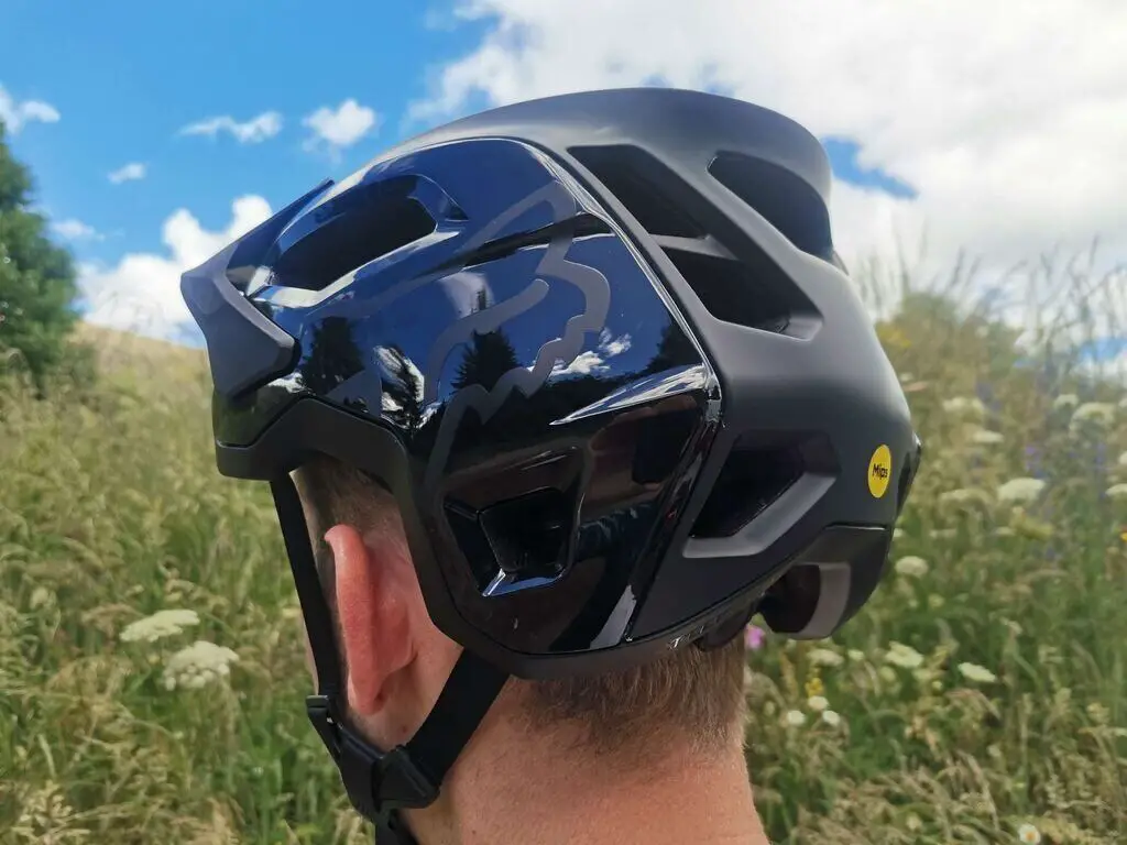 Fox Speedframe Pro Helmet Review - MTB GearBox
